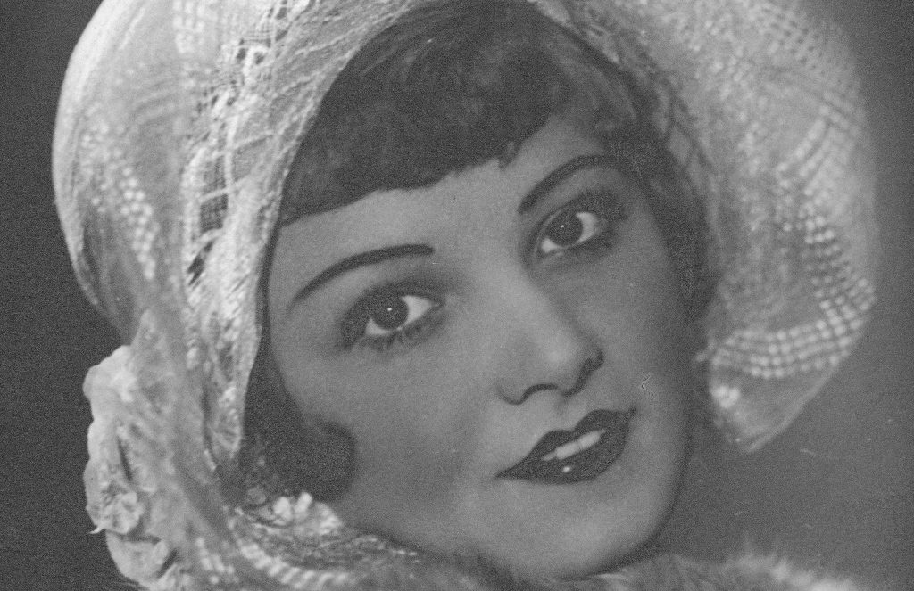 Maria Nowicka. Krótkie życie usłane mimozami - stare-kino.pl